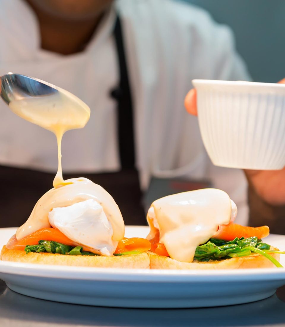 Shuttle and Parking - Heartland Hotel Auckland Airport