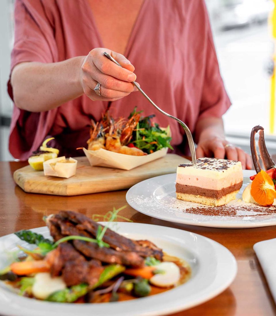 Dunedin Accommodation | Scenic Hotel Dunedin City