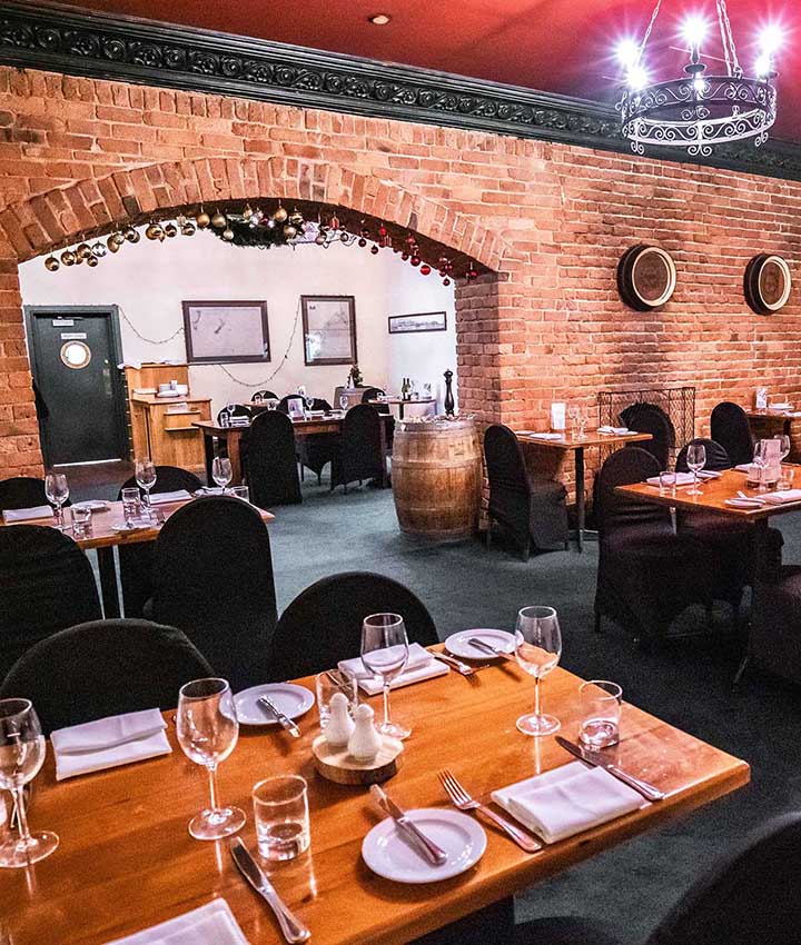 Central Dunedin Restaurants & Bars - Scenic Hotel Southern Cross