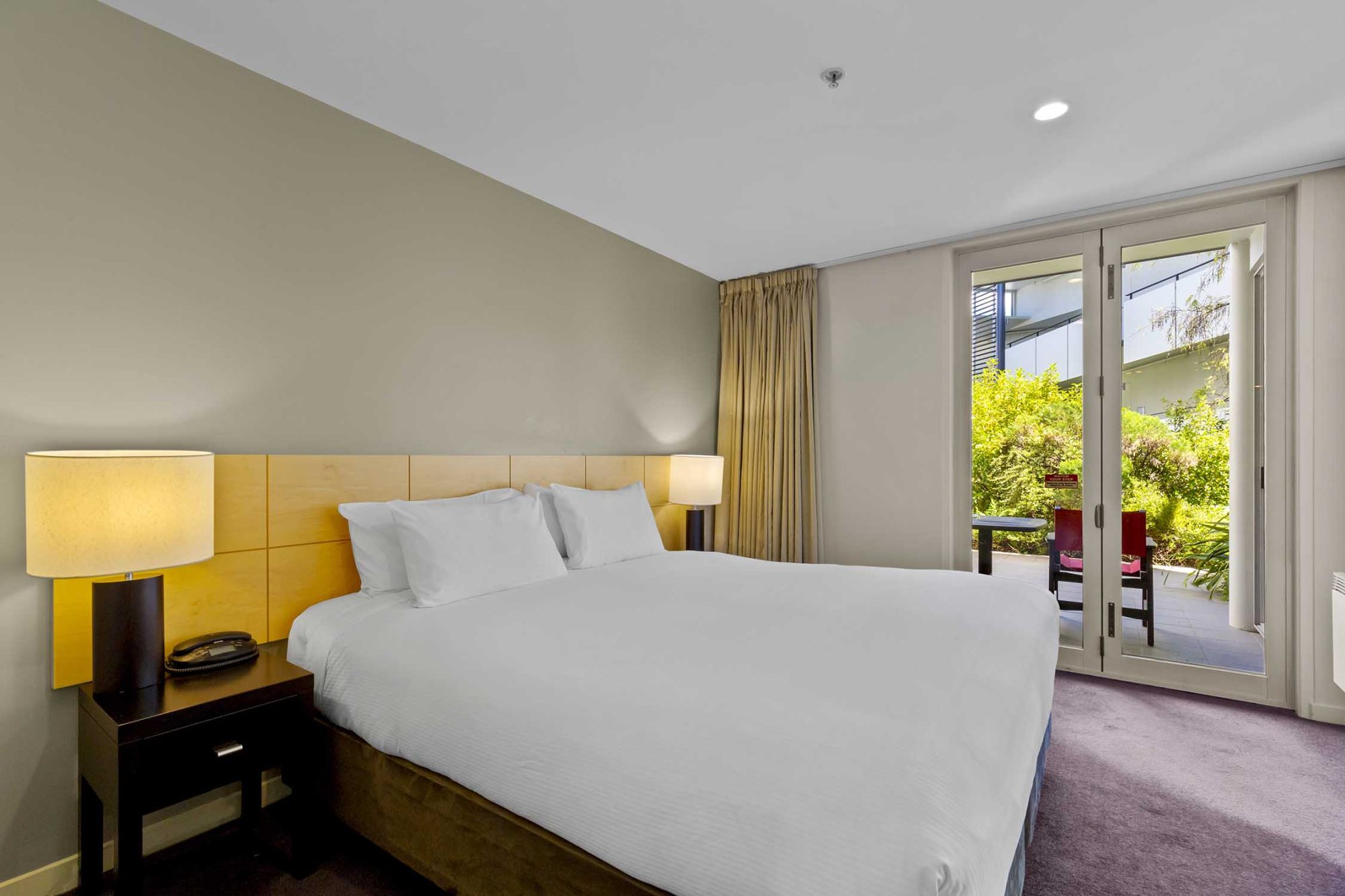 Superior Studio Hotel Rooms - Scenic Suites Queenstown