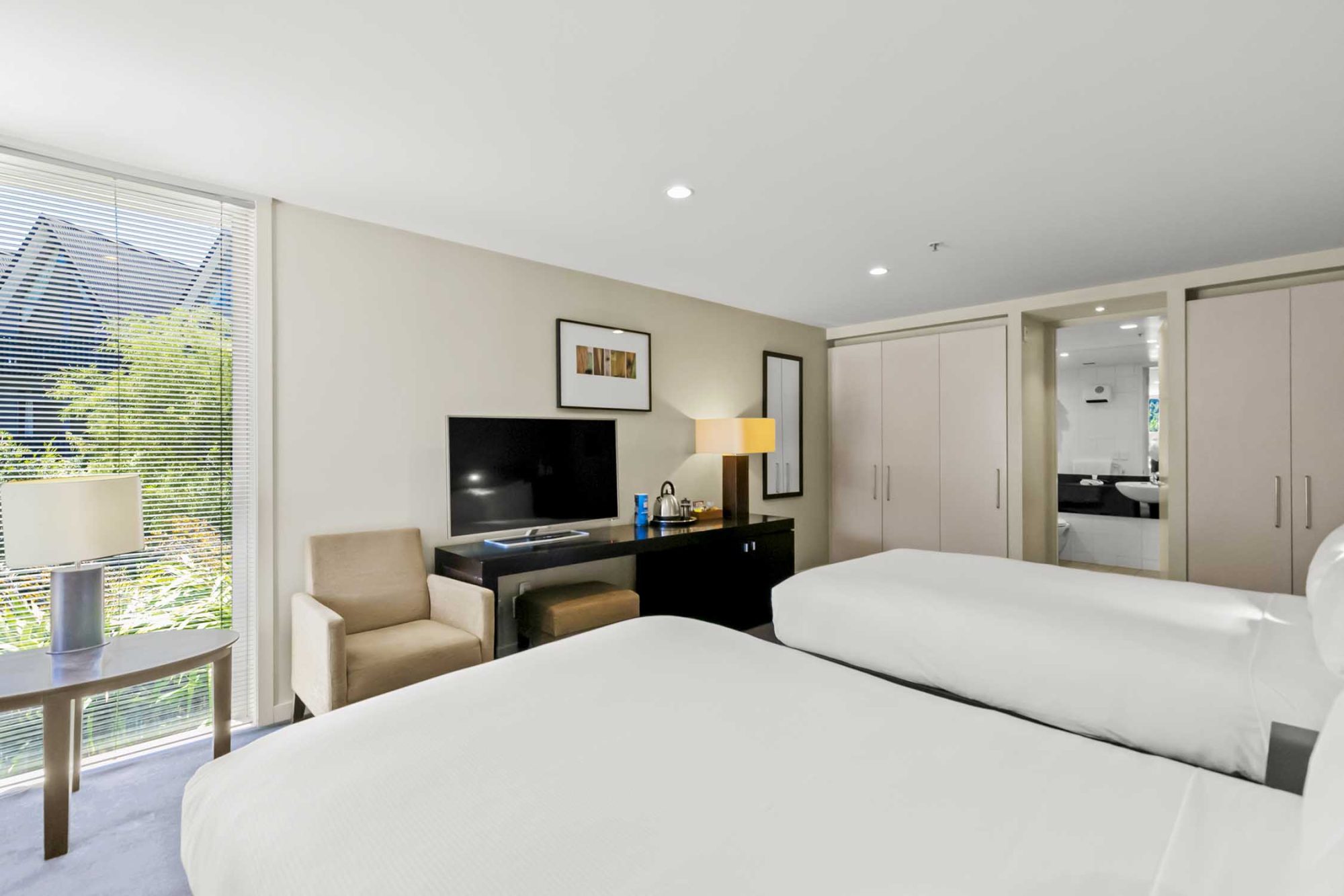 Superior Studio Hotel Rooms - Scenic Suites Queenstown